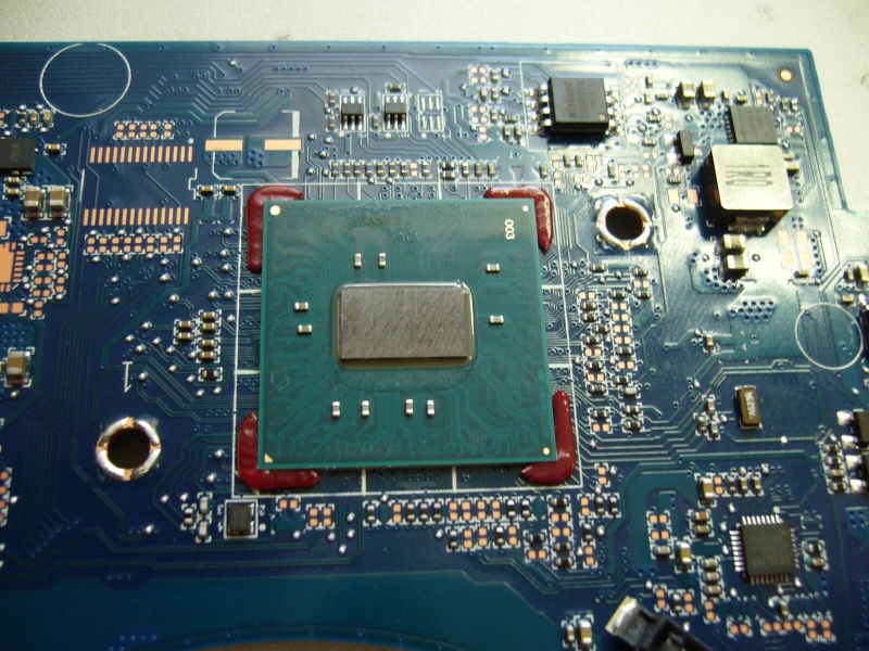 INTEL HM170 PCH Chipset GL82HM170 • Notebook-Doktor